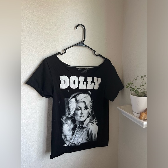 Dolly Parton | Tops | Dolly Parton Graphic Tee Shirt No Boundaries ...